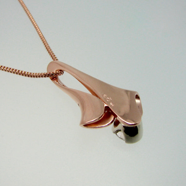 Draping Fold Pendant – Östling Jewelry Design